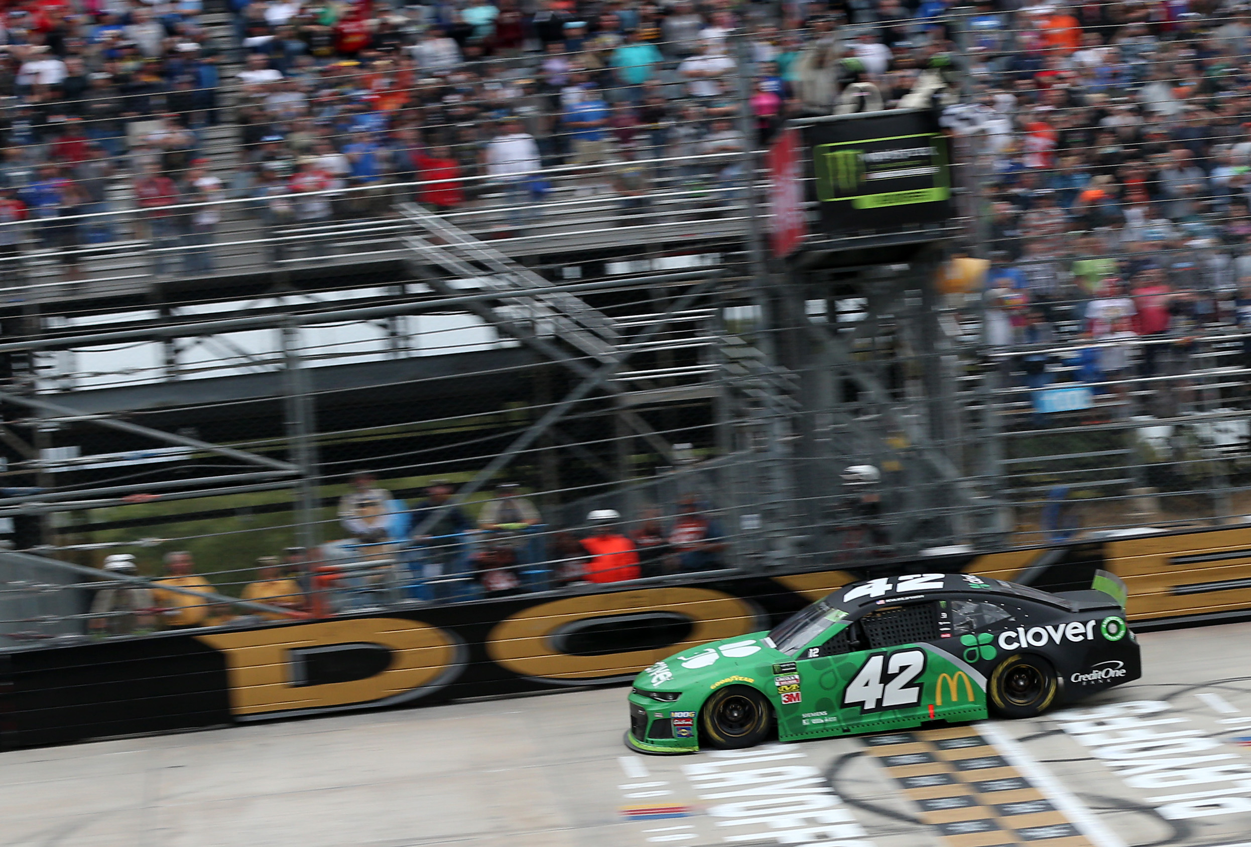 WFO Radio Motorsports Podcast Kyle Larson Race Winner 10/06/2019